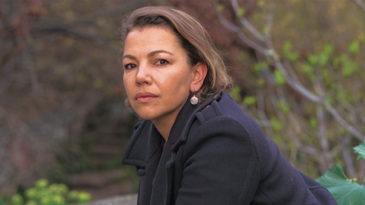 Interview met Mitra Nazar - VARAgids - BNNVARA