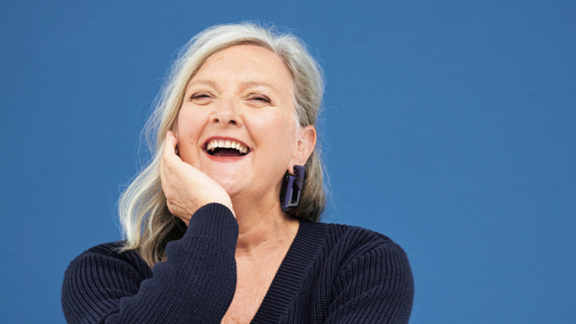 Hoe ouder ze wordt, hoe beter actrice Loes Schnepper weet: je moet niet ...